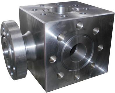 China Mud Cross, Flanged/Studded Cross 5-way, 5-1/8 5M Run  x 4-1/16 5M Flange for sale