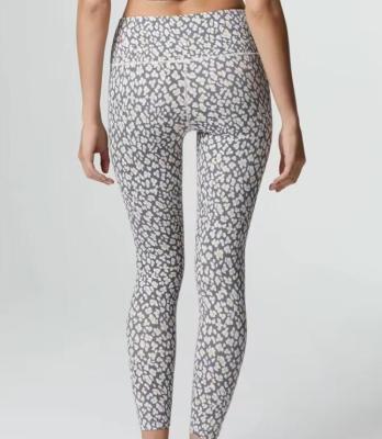 Cina Leggings sportivi per donne su misura Leggings per palestra senza cuciture stampati in sublimazione in vendita