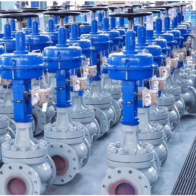 中国 フォックスボロ SRD960 SRD991 SRD998 スマートバルブコントローラ 空気圧ベローズ制御バルブ 販売のため