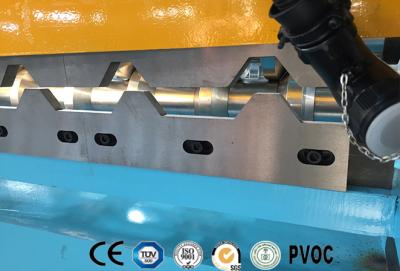 China G550 Vat Horizontaal Golfbroodje die Machine voor 0.40.7mm Bladen vormen Te koop