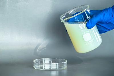 China High Density Fast Drying Acrylic Emulsion Waterproofing Smooth Film Formation for sale
