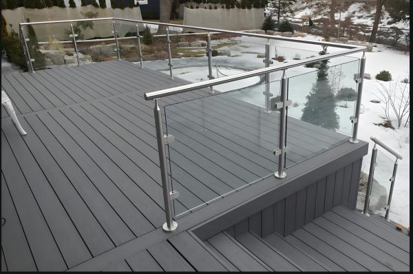 Quality Modern Galvanized Glass Balcony Railing Weather Resistant Indoor Outdoor for sale