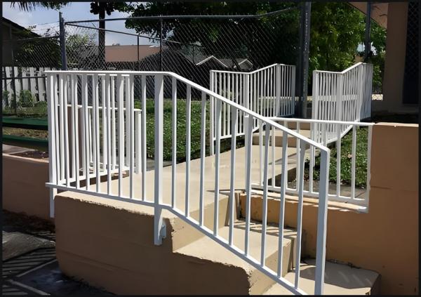 Quality Lightweight Powder Coated Aluminum Safety Railing for Decks Stairs Balconies for sale