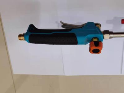 Cina 89cm Manico bicolore Torcia di propano pesante bruciatore di erba con accensione a pulsante in vendita