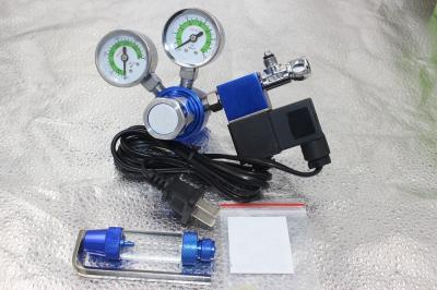Cina W21.8 G5/8 Thread Acquari regolatore di CO2 con valvola solenoide 3500PSI Pressione di uscita in vendita