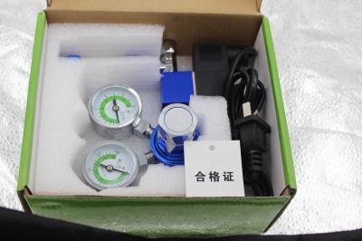 Cina W21.8 G5/8 Thread Acquari regolatore di CO2 con valvola solenoide 3500PSI Pressione di uscita in vendita