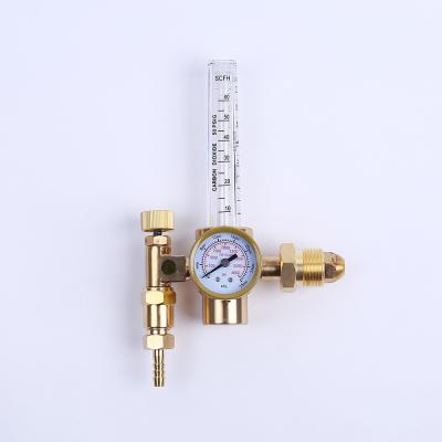 China CGA320 en CGA580 Dubbele CO2-stroommeter Lasgasregulator met schroefdraadgasreducer Te koop
