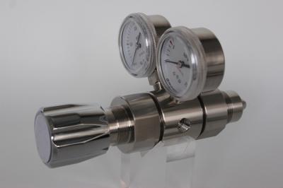 中国 高圧試験用 ステンレス鋼 酸素調節器 双段階 W21.8 G5/8 販売のため