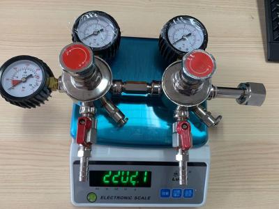 中国 CGA320/580 入口接続 上面溶接 CO2 アメリカ・ヨーロッパ向け 設計圧力調節器 販売のため