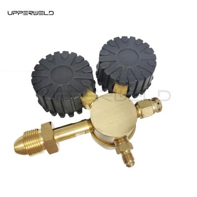 Cina Regulatore di azoto in ottone 0-600PSI CGA580 Manometro di pressione del gas di connessione di ingresso per la depurazione HVAC in vendita