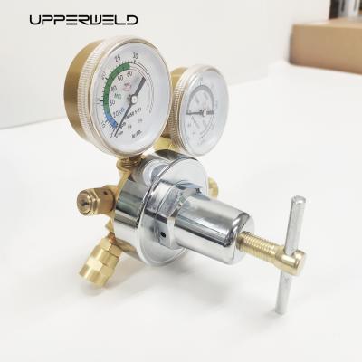 China Inclui o kit de regulador de soldagem a gás de CO2 de argão para o bivalor do soldador Mig e TIG à venda