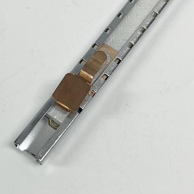 中国 便利な矢印 レッドラウンド 石灰鉛筆 溶接のためのステンレス鉄ホルダー 販売のため