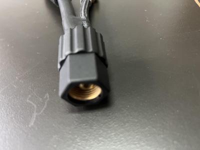 Cina Supporto personalizzato per il connettore di alimentazione 10-25 Plug to M16 * 1.5 Adaptore a dadi girevoli femminile in vendita