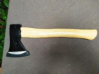 China 600g-2000g steel Axe /Hatchet(XL0133-3) polishing edge and painted surface, durable hand garden cutting tools for sale