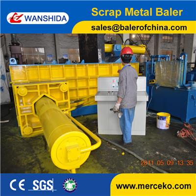 China Hand Valve Control or PLC control Scrap Metal Baler/Metal Baling Press used to concentrate iron and brass for sale