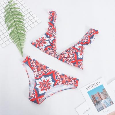China Ruched Trim Deep V Neckline Top With  Low Waist Women bathing Suit for sale