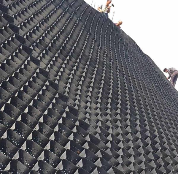 High Density Polyethylene HDPE Geocell In Construction Roads