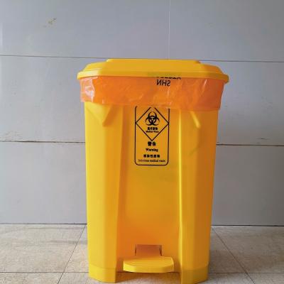 Cina Sacchetti della spazzatura a base di sigillo stellare ad alta resistenza su rotolo con certificato di compost OK in vendita