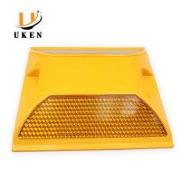 China High Load Bearing Reflective Road Stud Flat Square Raised Pavement Marker for sale