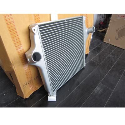 Cina Il CA giapponese del camion parte Isuzu Forward Ftr 240 08 - tutto il refrigeratore di alluminio in vendita