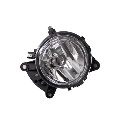 Cina Una lampada da sinistra a destra di 9608200556 9608200456 Front Bumper Truck Fog Light in vendita