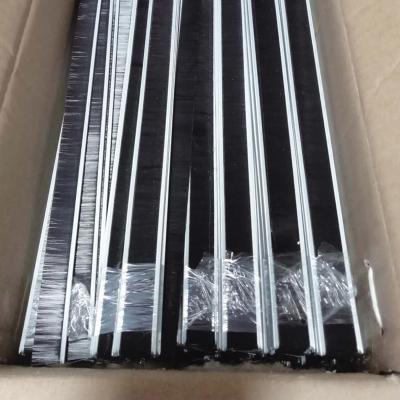 China Dustproof Door Bottom Seal Strip - Dust-Proofing at its Best with Bristles for sale