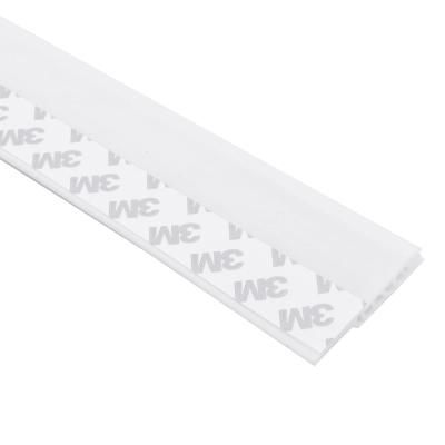 Cina Guarnizione autoadesiva della porta a lamelle del tempo del silicone con 3M Glue Tape White 45mm in vendita