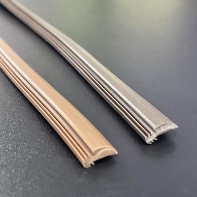 China Groeftype OEM de Deur Weatherstrip van Pvc gemakkelijk om goedgekeurd Ce te installeren Te koop
