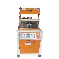 China Semi-Auto Centrifugal Casting Machine Jig Head Equipment for Lead Casting Hook 1.5 kW 0-1800 rpm for sale