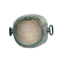 China Gemstone Vibrating Polishing Machine Die Casting Surface Finishing Machine for sale