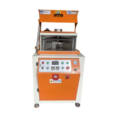 China Industrial Semi-automatic Centrifugal Equipment with Zinc Alloy Metals For Small Scale Metal Casting for sale