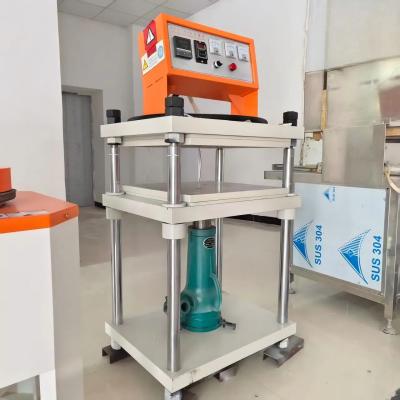 China Jig Hook Molding Press Zinc Alloy & Lead Alloy Silicone Film Press Machine for sale