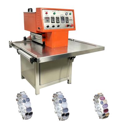 China Centrifugal Casting Machine for Tin-Bismuth Alloy Bracelets Full Automatic Metal Casting Equipment for sale