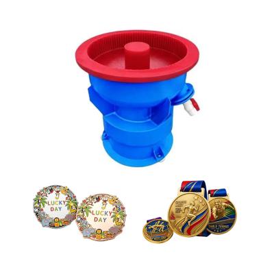 China Zamak Alloy Badges Vibratory Polisher Coin Medal Vibratory Polishing Machine for sale