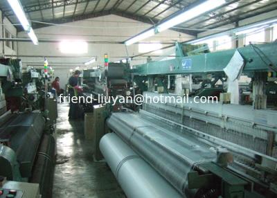 Cina Rete per insetti agricoli resistente ai raggi UV bianca, larghezza da 1 a 4 metri, rete per insetti in serra a 50 maglie in vendita