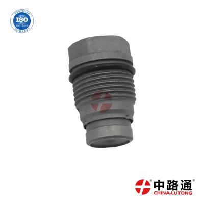China Fuel Pressure Relief Valve 1 110 010 019 for diesel inline injection pump for sale