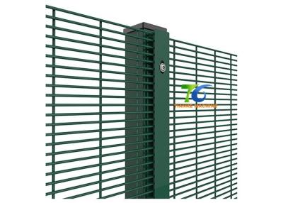 Cina recinto Mesh Machine di salita di Mesh Welding Machine 358 del recinto di 12.7*76.2mm anti in vendita