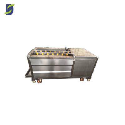 Cina Automatic potato yam washing peeler machine / ginger peeling cleaning machine in vendita