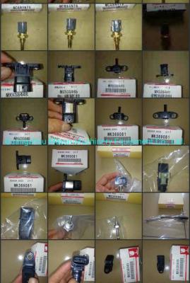 China ISP 4HK1, Zx200-3 Engine Parts Generator, Alternator 1-87618278-0, 8-98092116-0 for sale
