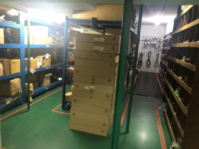 中国 5876101090 建設機械 エンジンの部品 フラッシュ・クラッチ・ベアリング・シフト・ブロック 販売のため