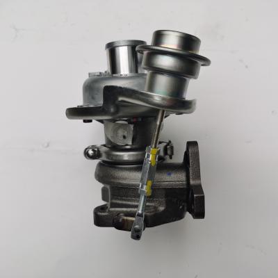 Cina Parti di motori di escavatori, turbocompressori, motori diesel 8981899362 8981899360 1-87618425-0 in vendita