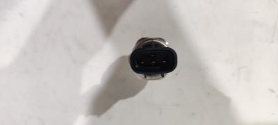 Cina Ricambi originali per escavatori Hitachi Sensore di pressione 6uz1 Fvz 1-80220023-0 in vendita