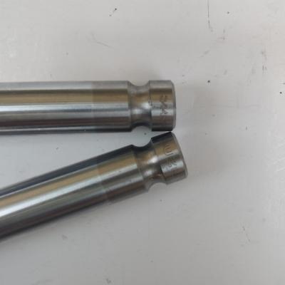 Cina Parti di ricambio Valvola di aspirazione del motore diesel 1-12551139-0 1-87618344-0 in vendita