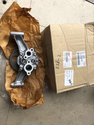 Cina Pompa di olio Isuzu originale, pompa di olio motore per scavatori SH4503B 8-97607586-0 in vendita