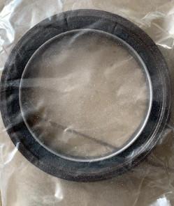 Китай Передняя пломба масла коленчатого вала для 4HK1/6HK1 Isuzu EXKAVATOR ZX200-3/ZX240-3/ZX270-3 продается