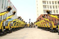 China Green Machine Small Crawler Excavator 360 Degree Rotate Compact Mini Digger for sale