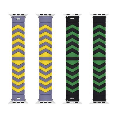 China Cinturino di orologio astuto del silicone di sport del rilascio rapido per Apple 38/40/42/44mm for sale