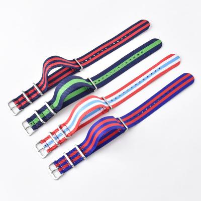 Cina Aspetti per spedire il cinturino intrecciante della cinghia di nylon del tessuto di modo del cinturino di orologio in vendita