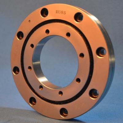 China RU85UU crossed roller bearings 55x120x15mm precision slewing rings CRBF5515ATUU for robots arms for sale