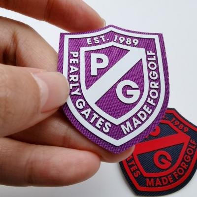 Cina Loghi in rilievo 3D Etichette personalizzate in silicone per trasferimento termico per abbigliamento in vendita